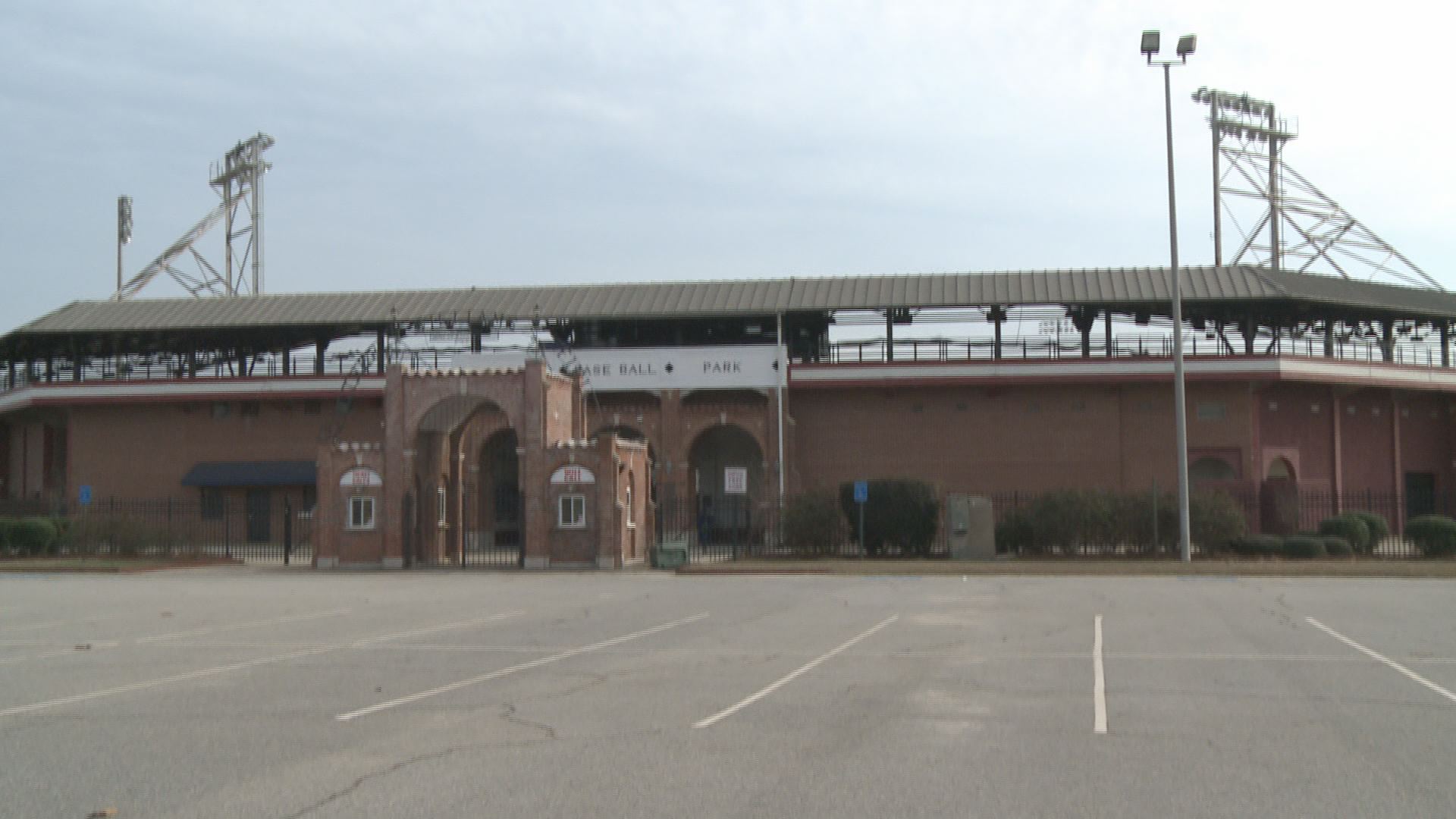 BCS National Title to be projected at Luther Williams Field | 13wmaz.com