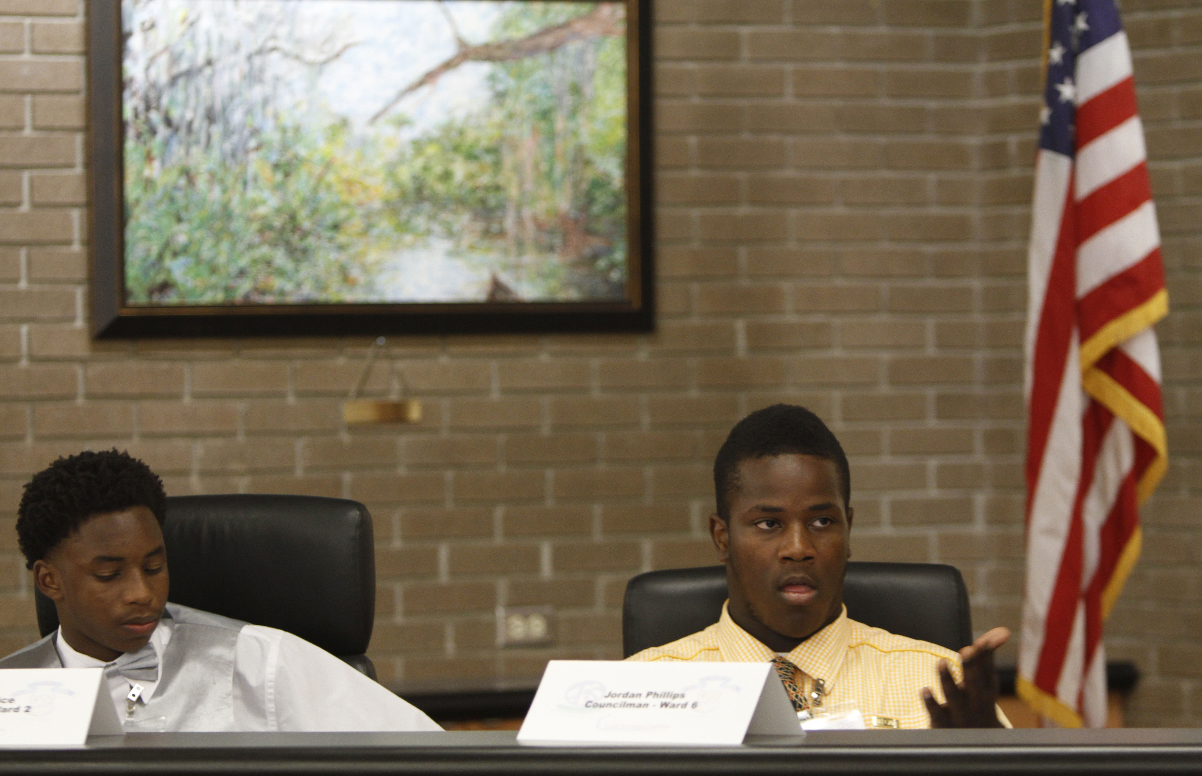 Fla. teens become councilors for a day, officials listen | 13wmaz.com