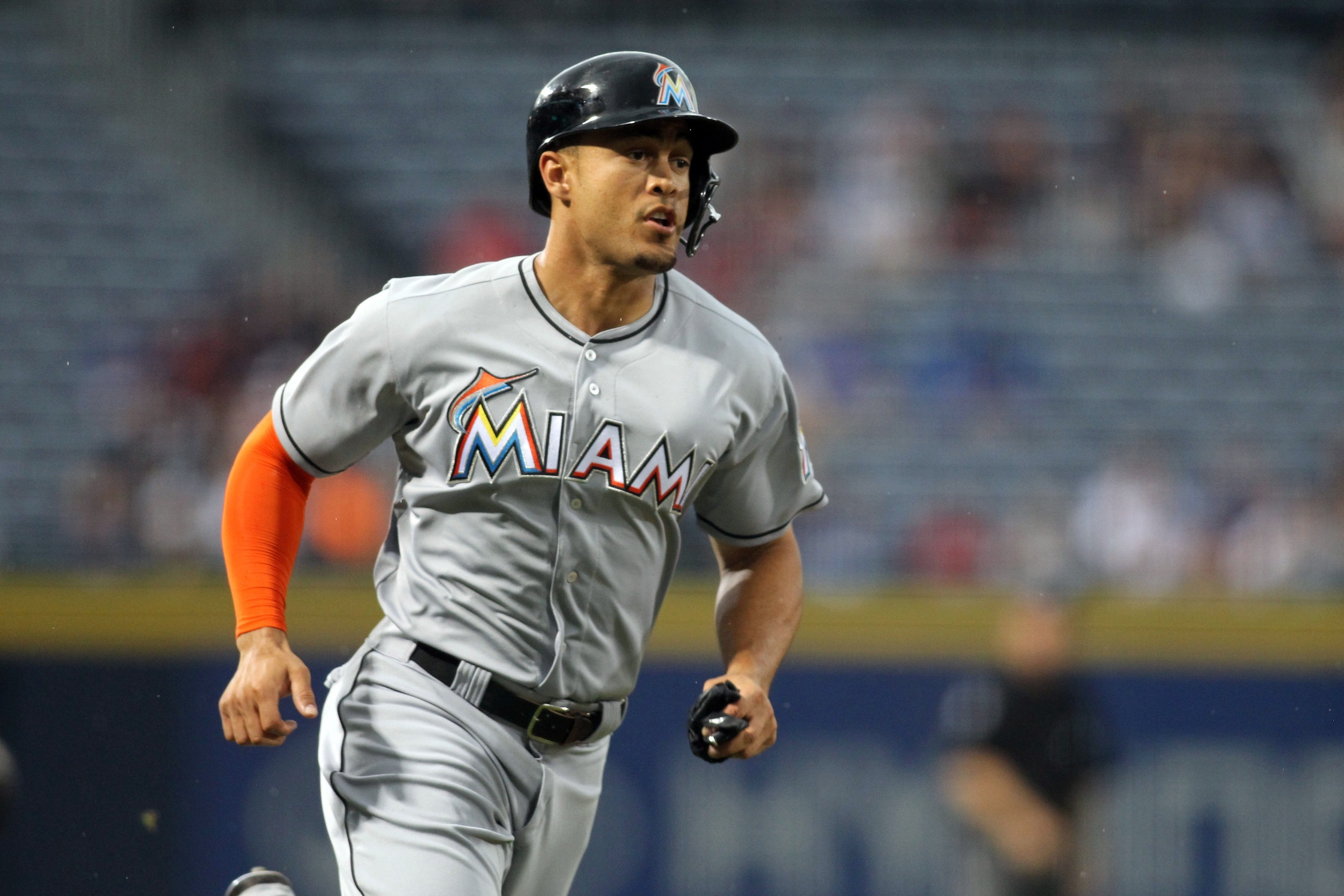 Stanton, Marlins slug Braves to even series | 13wmaz.com