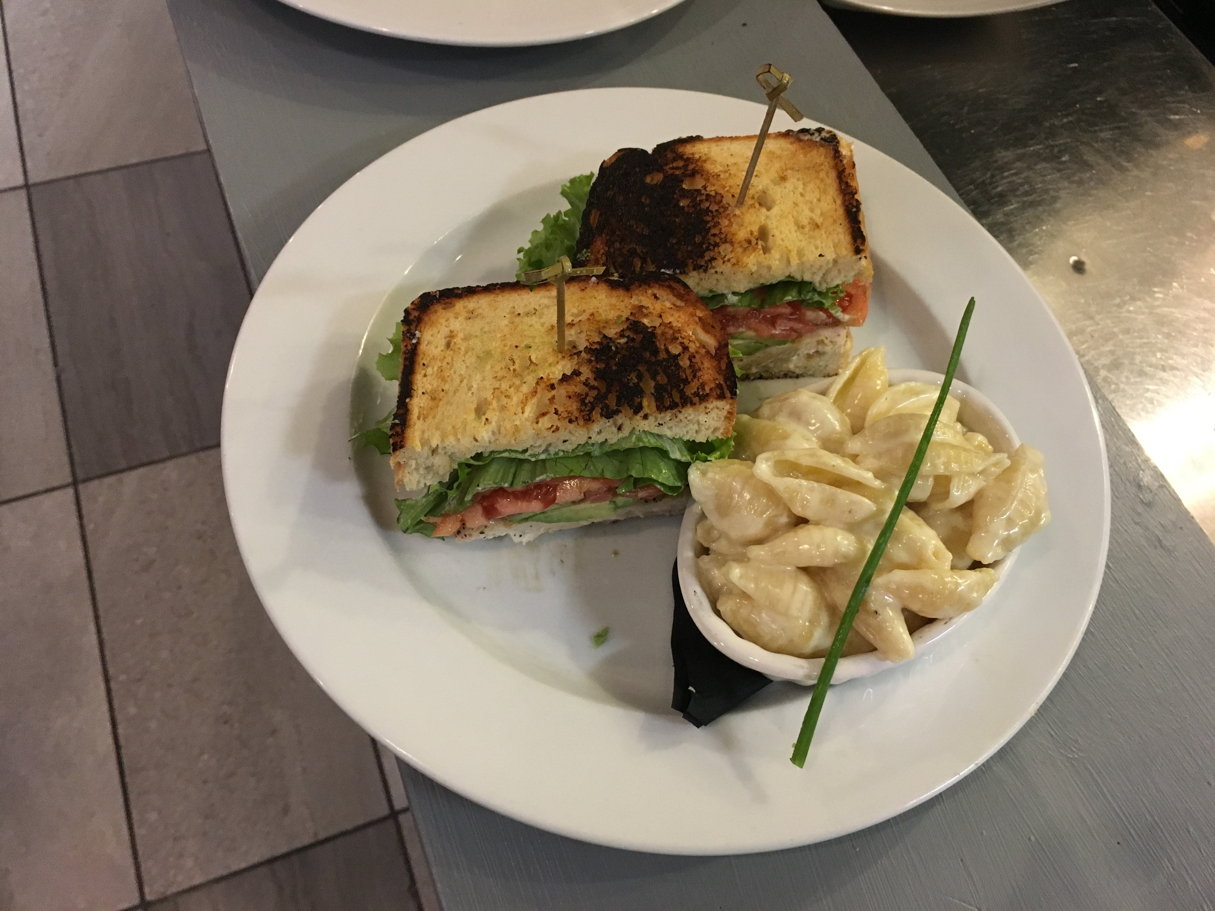 Oliver's Corner Bistro opens in former Ginger location in downtown ...